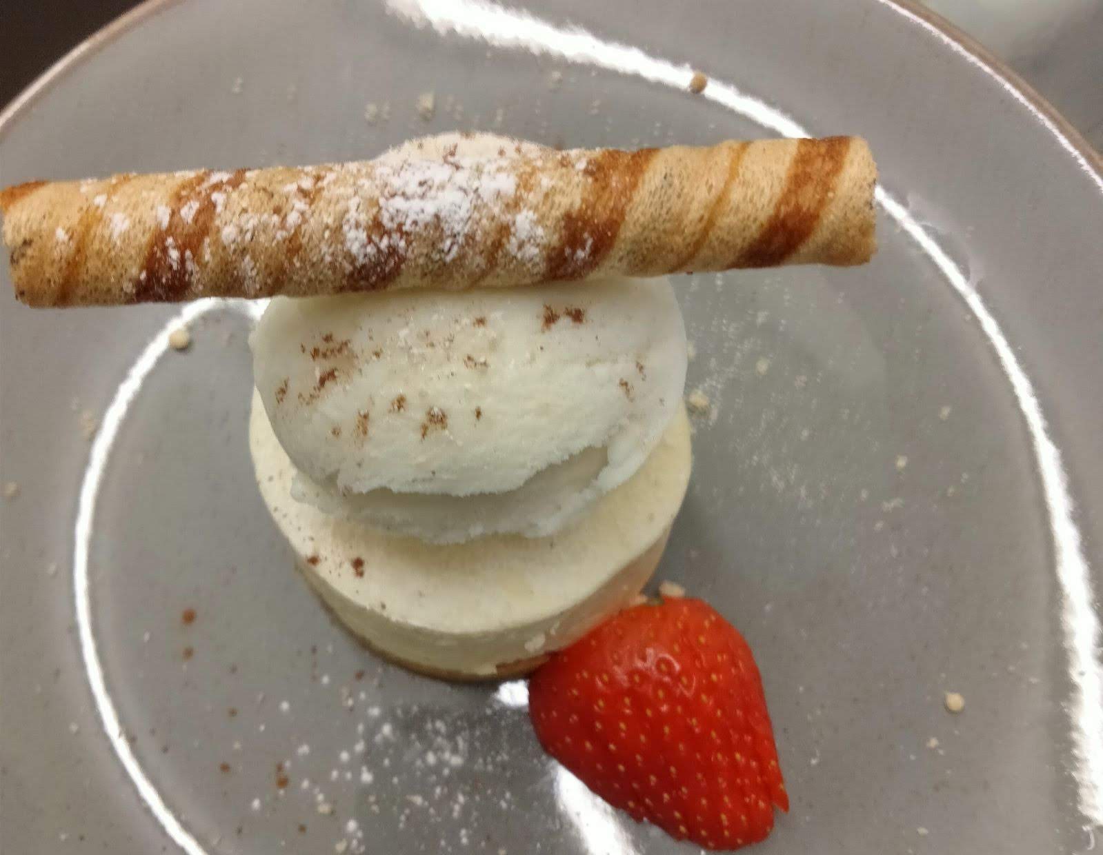 Food and Drink | thecompasses-gomshall.co.uk